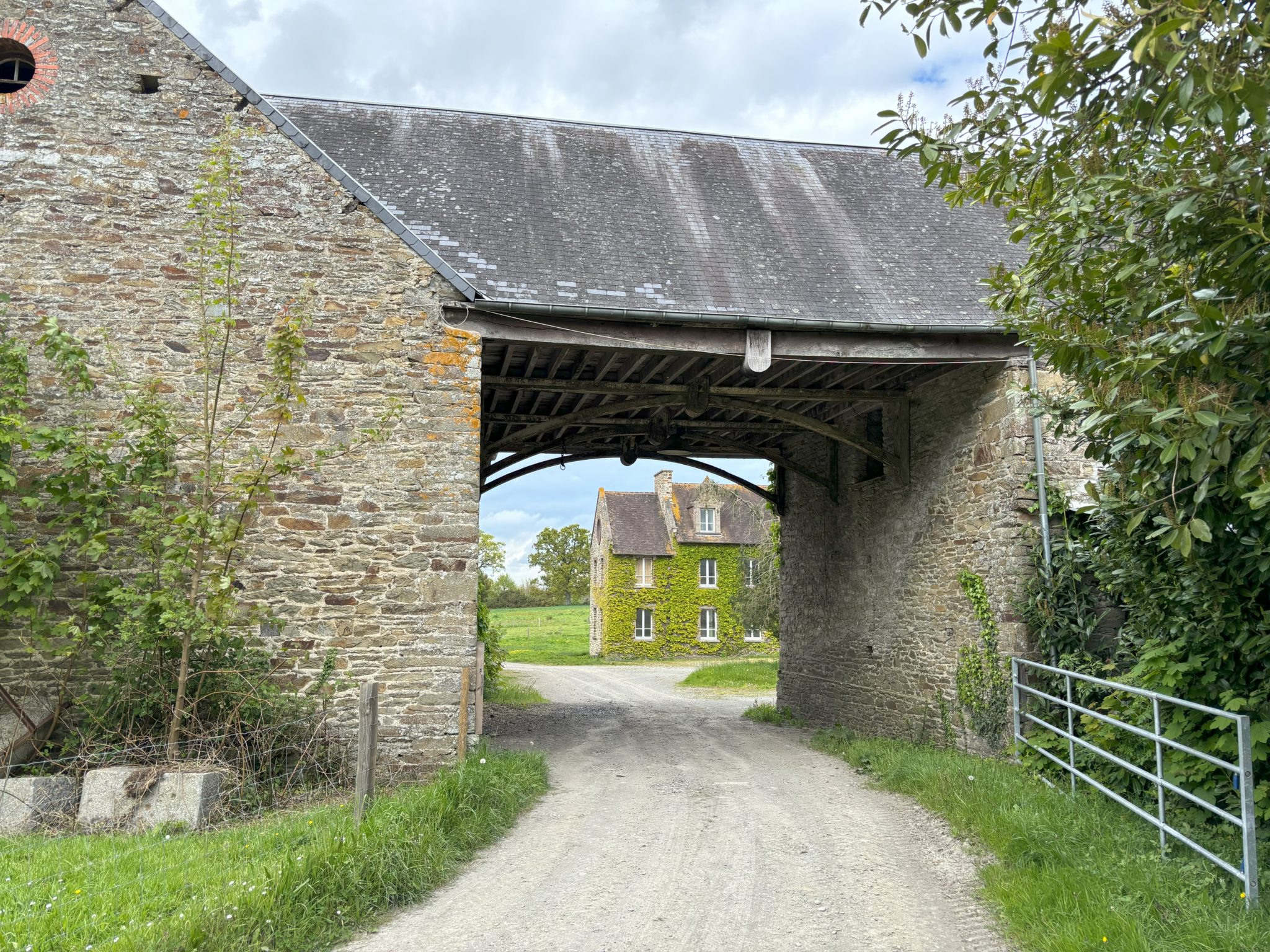 Domain Animals - Chateau de Canisy