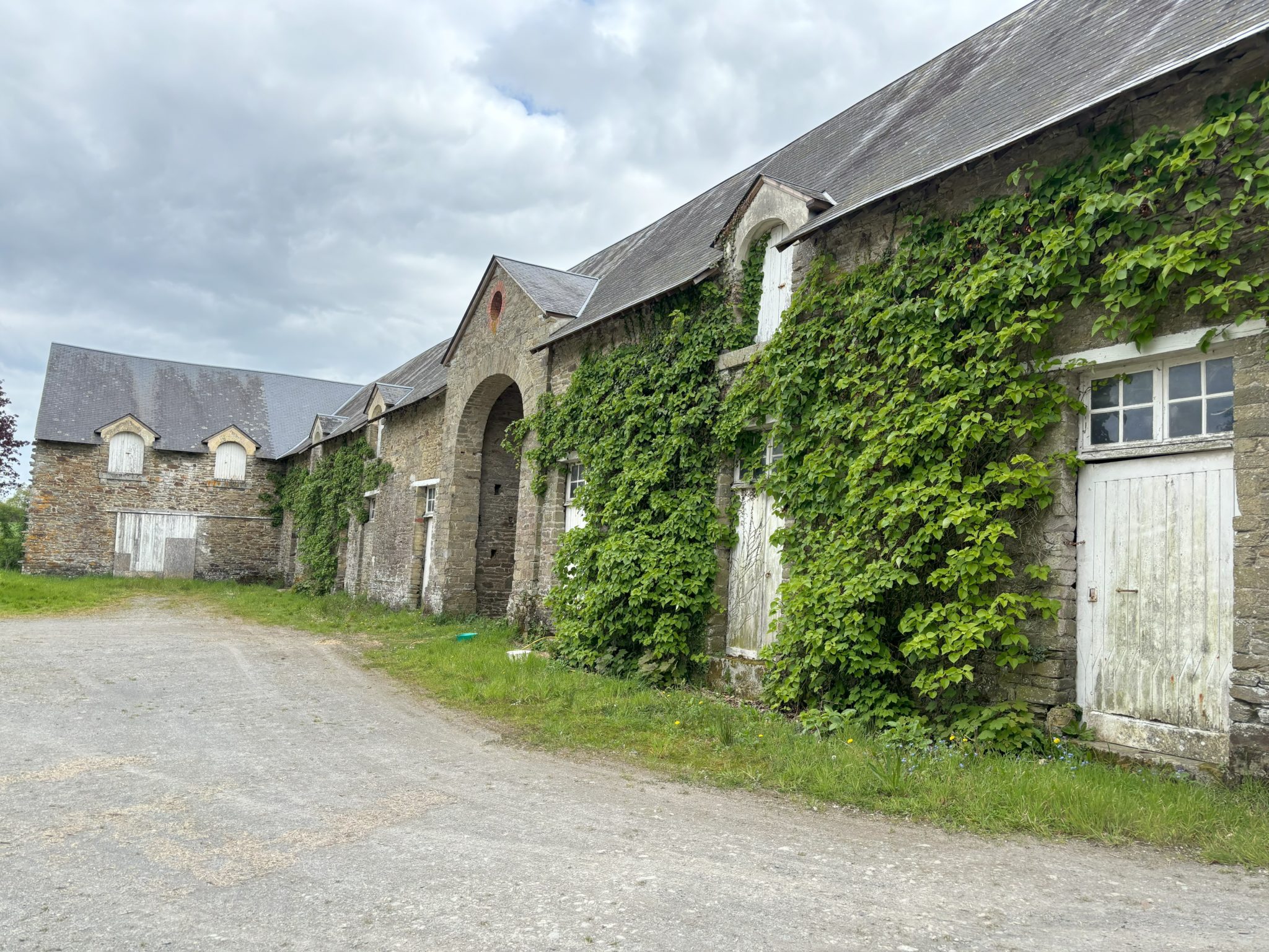 Domain Animals - Chateau de Canisy